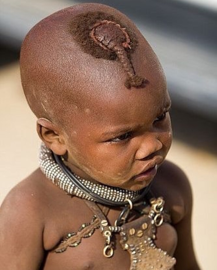 Himba – HONEST MEDIA